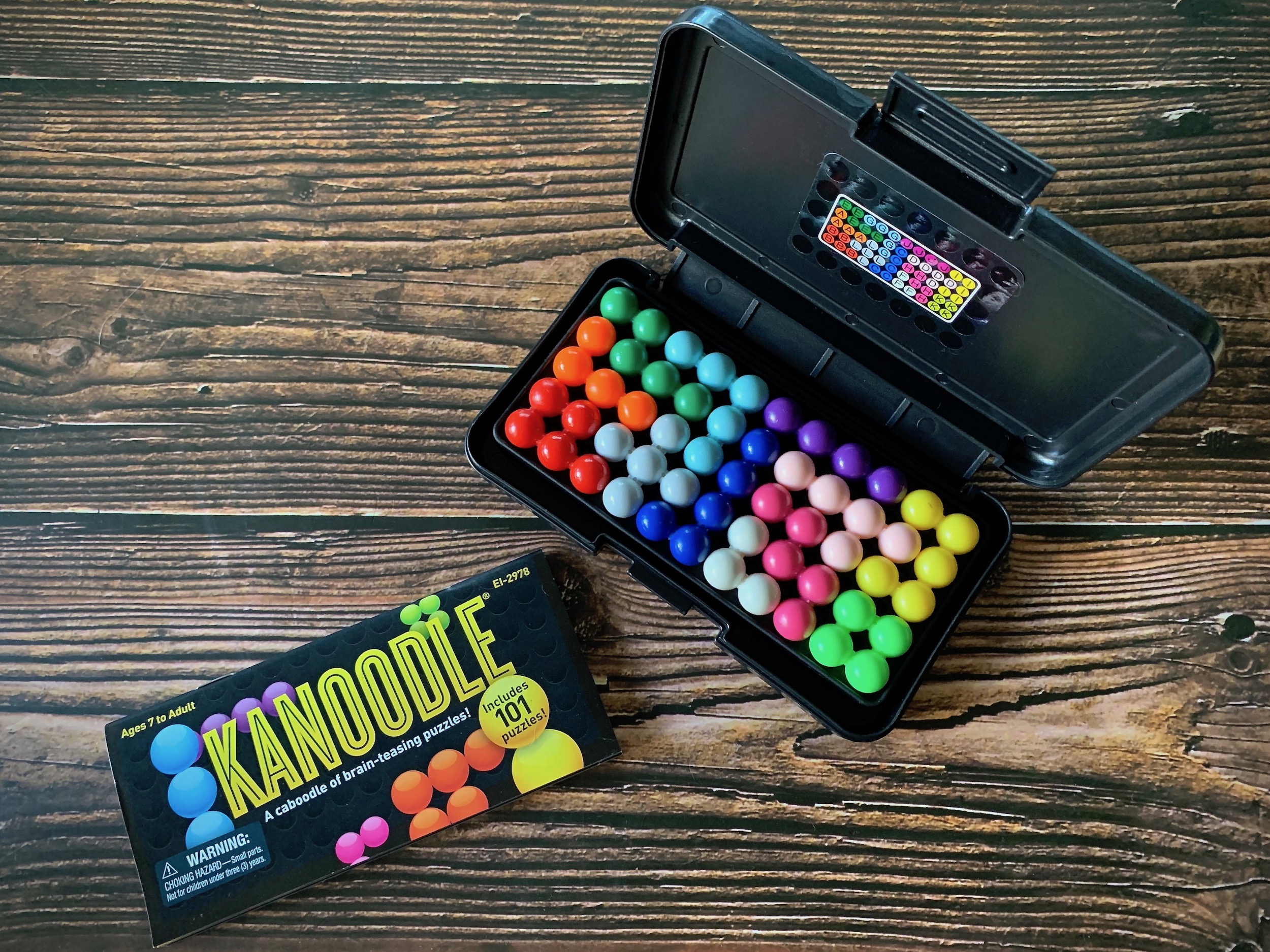 Tabletop Game – Let’s Play Kanoodle! – Whole Heartily