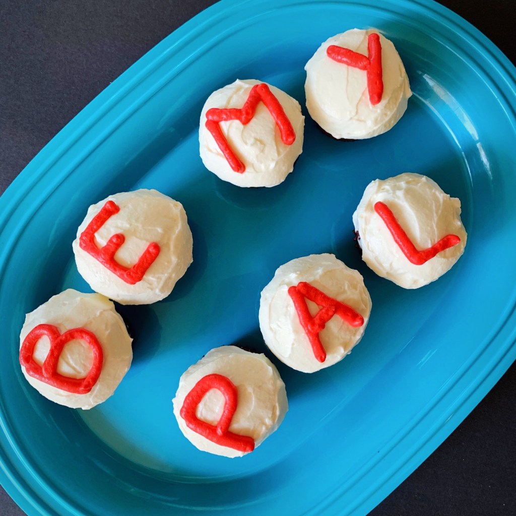 Randall’s Be My Pal Cupcake Recipe (Monster’s University) – Whole Heartily