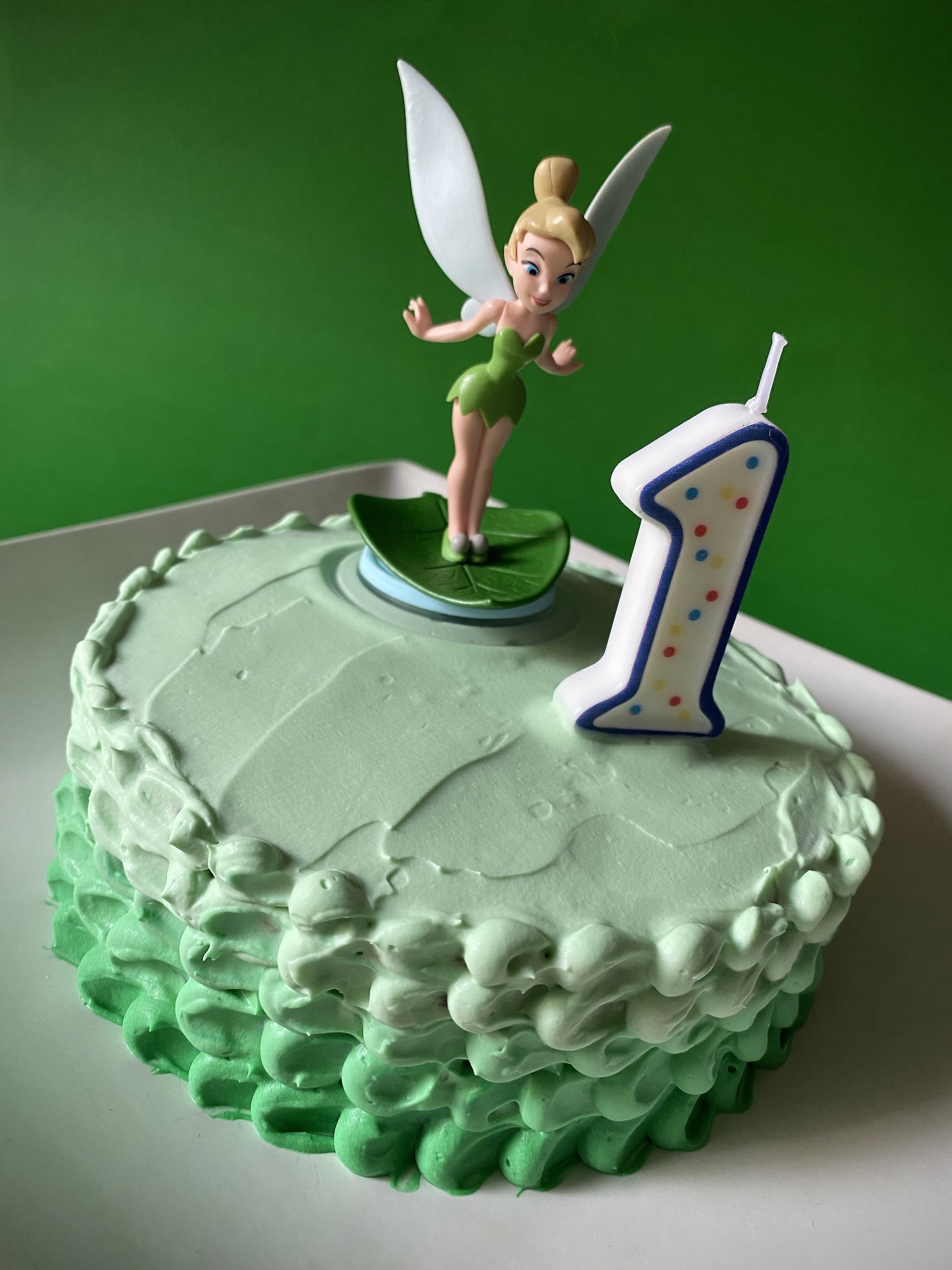 Homemade Tinker Bell Smash Cake Recipe (No Added Sugar) – Whole Heartily
