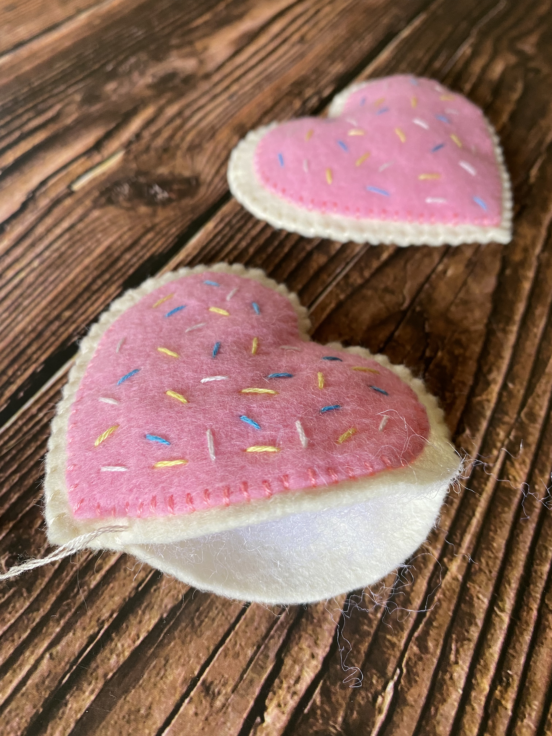 DIY – Felt Cookies – Whole Heartily