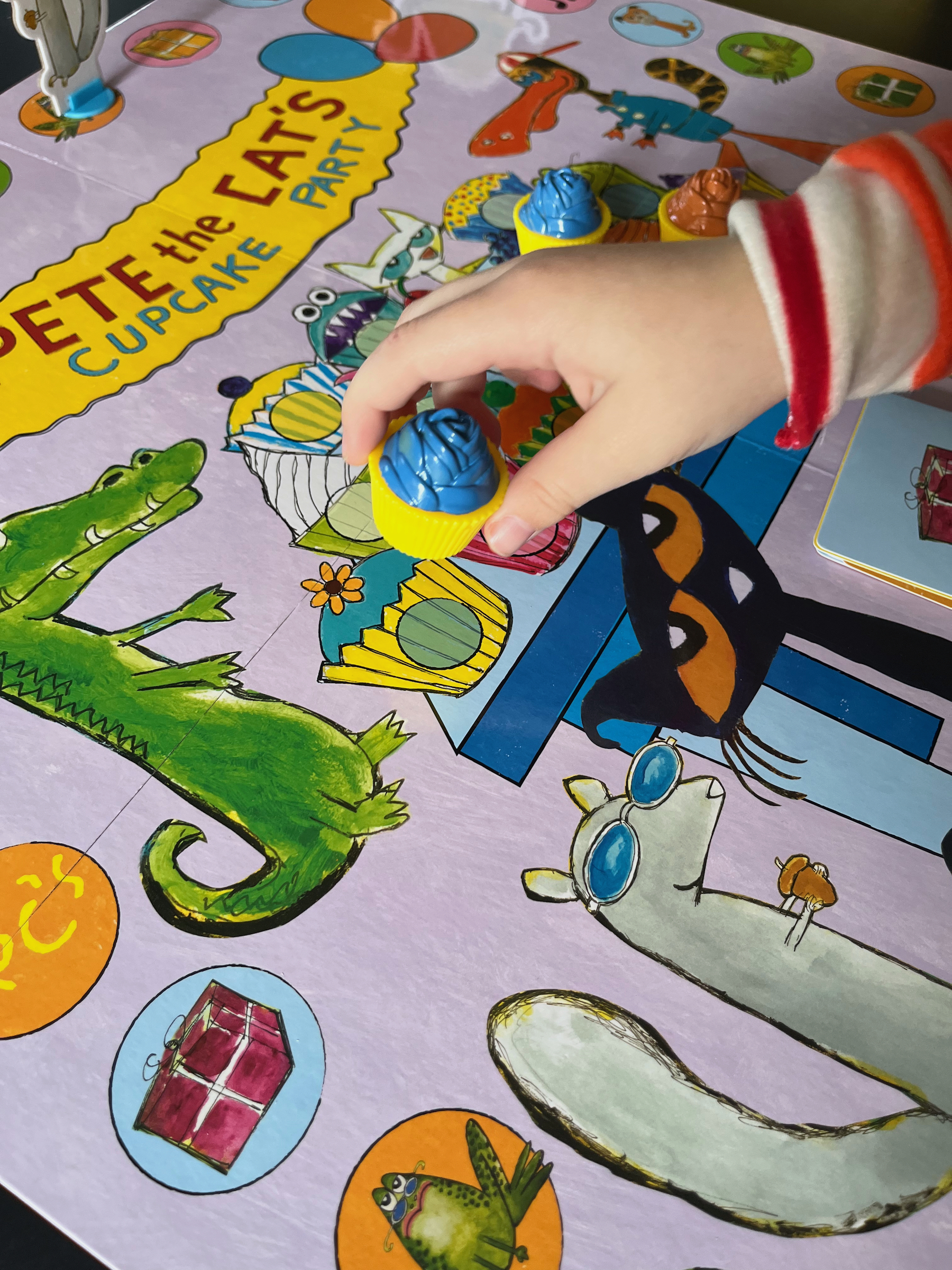 How to Play – Pete the Cat: The Missing Cupcakes Game – Whole Heartily